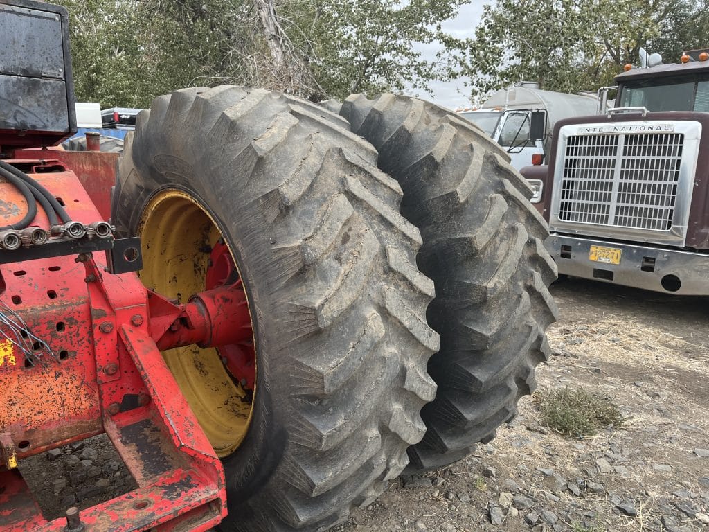 Versatile 855 | Burlingame Machinery